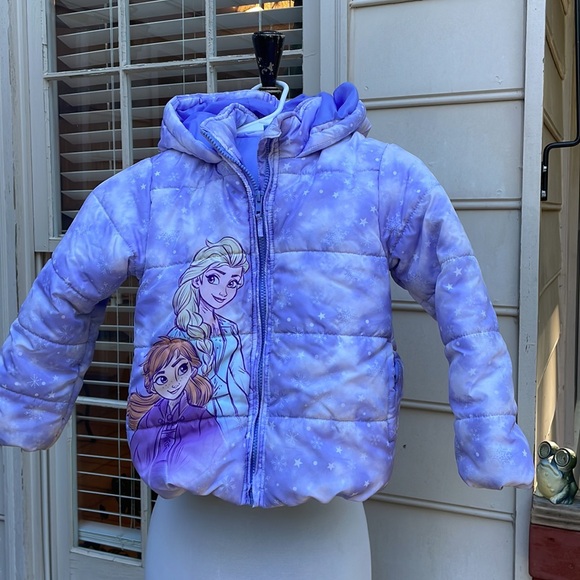Disney | Jackets & Coats | Disney Girls Frozen Zip Up Puffer Jacket ...